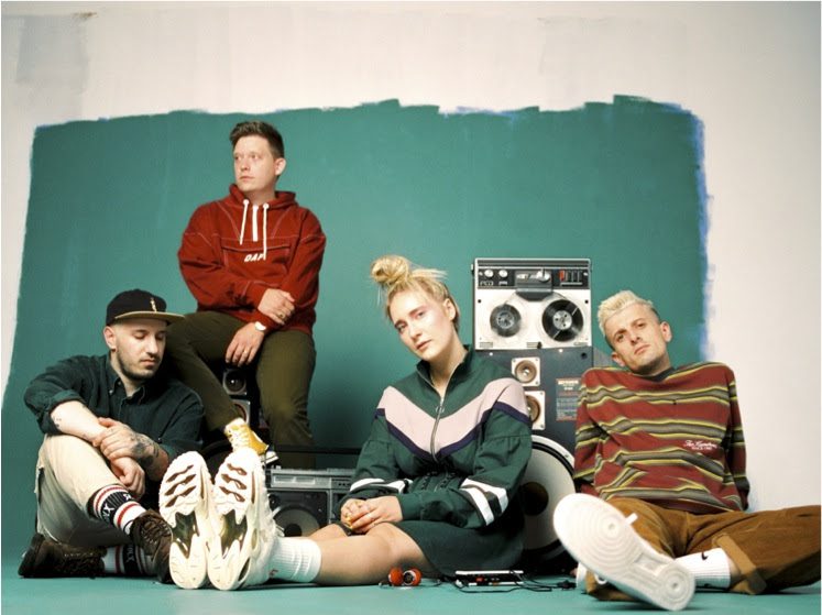 Fickle Friends anuncia EP com canções inéditas! - PurePop