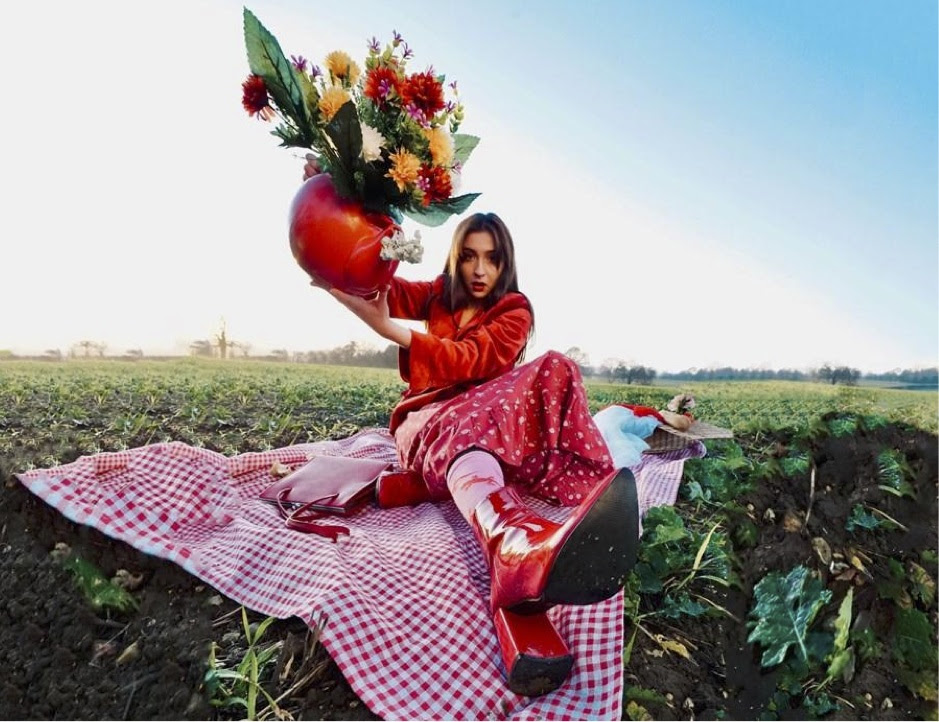 Molly Burman anuncia EP de Estreia - PurePop