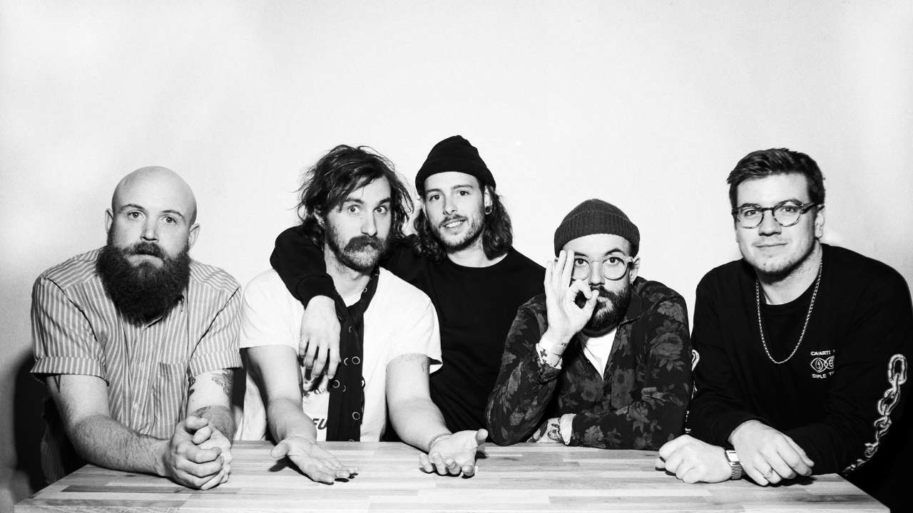 IDLES libera clipe para a faixa “When The Lights Come On” - PurePop